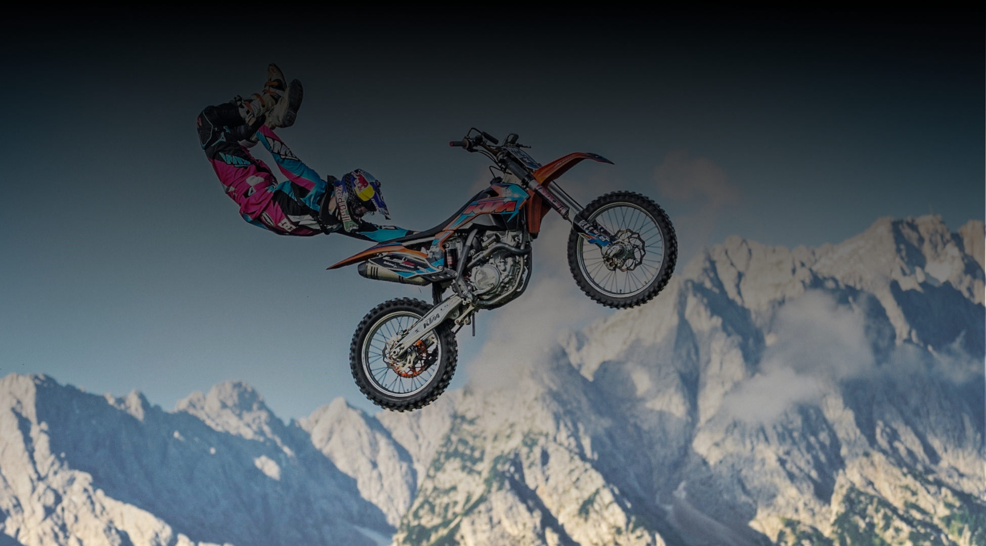 Über Luc – LUC ACKERMANN